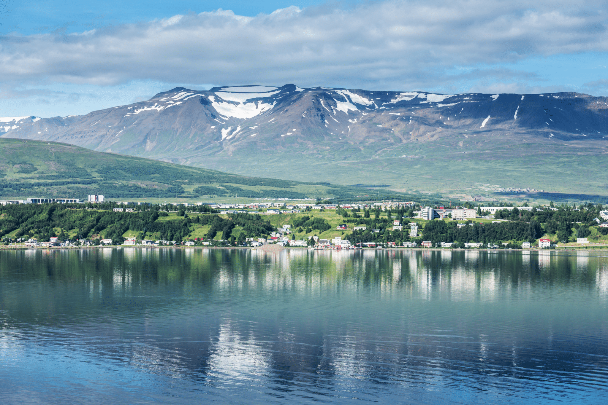 Le guide de voyage ultime d'Akureyri : 20 meilleures choses à voir et à ...