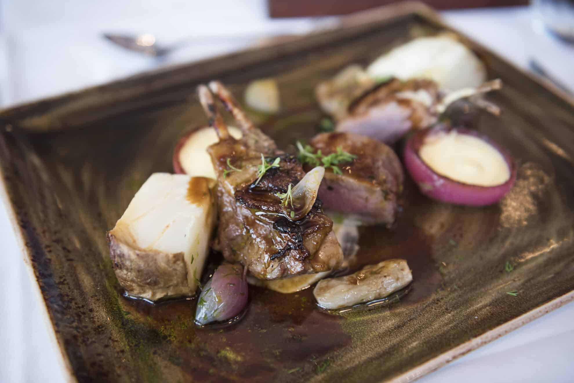 Reykjavik's Best Restaurants: From Fine Dining to Hidden Gems – Traveo